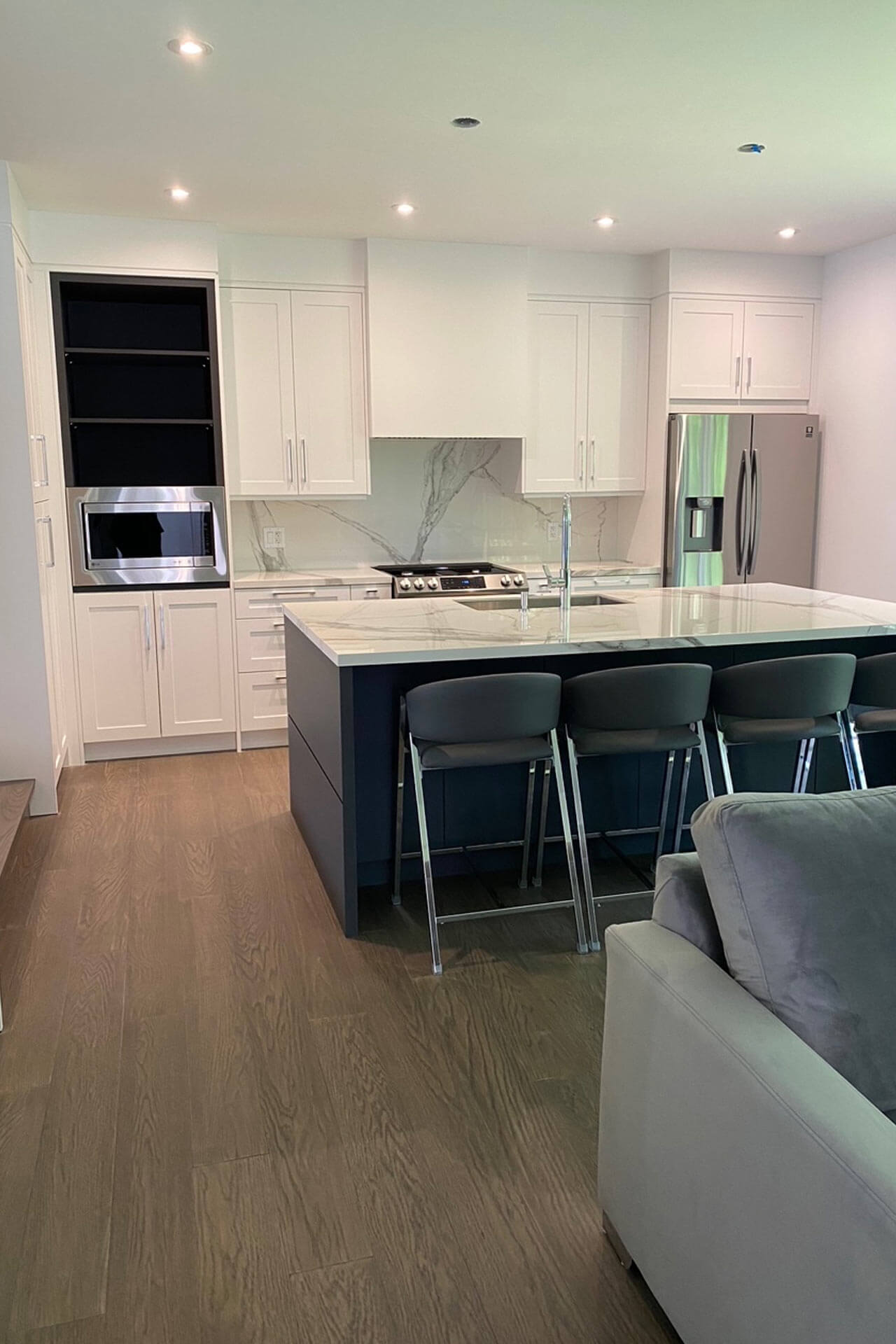 Lyonsgate Project - Sleek Interior Design